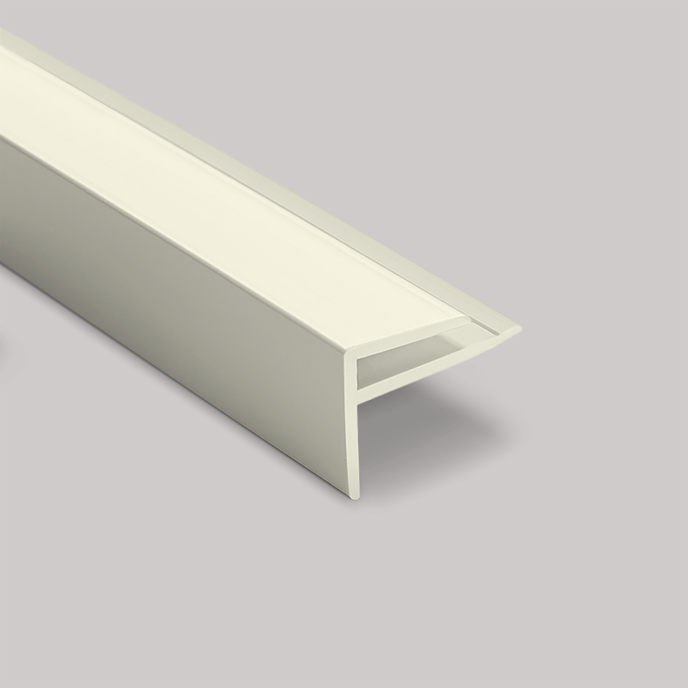Ivory Satin Wall Cladding External Corner – 3.05m | Hygienic uPVC Trim ...